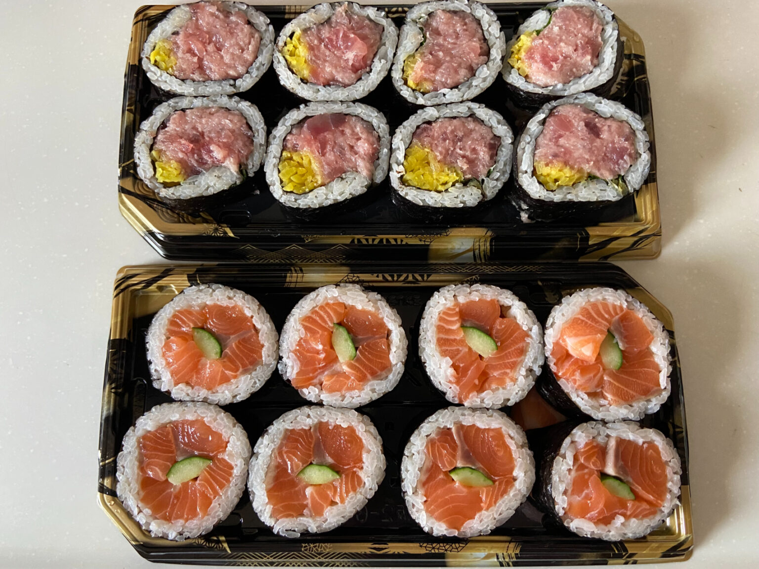 【ロピア】こんな海鮮巻き見たことない！「ほぼ具」な衝撃の巻き寿司が豪華で至福！ | CHOICE